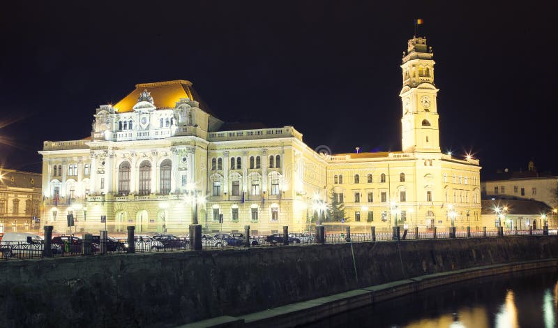 Ville d'Oradea, Roumanie photo stock. Image du centre - 72500636