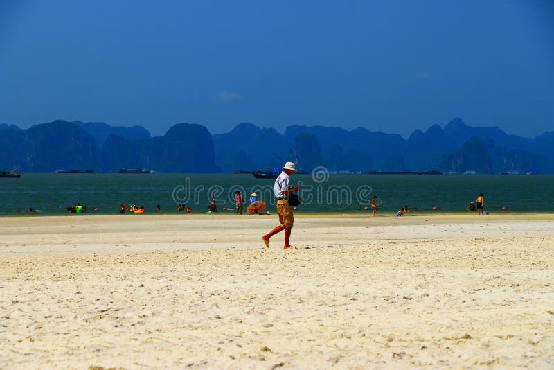 Ha long bay beach Vietnam editorial stock image. Image of tourist ...