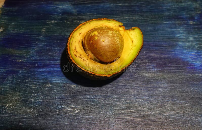 Haas Avocado Cutted in Half Stock Image - Image of macro, closeup ...