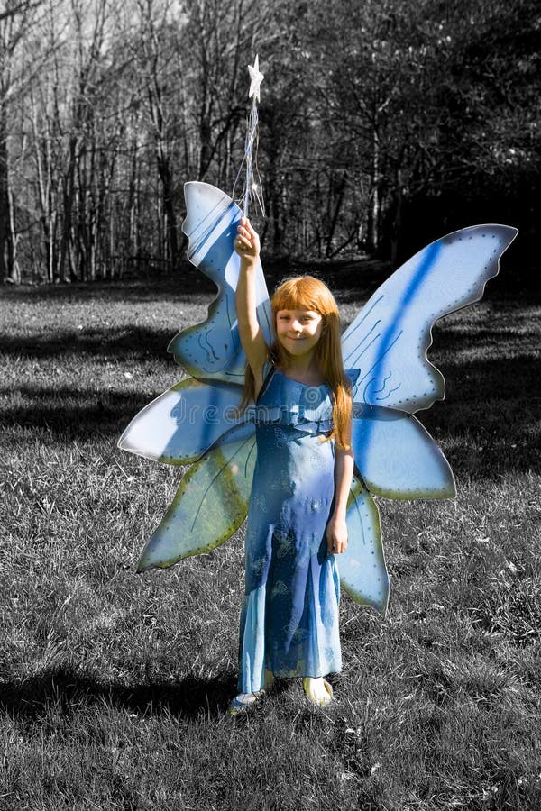 Hada azul foto de archivo. Imagen de afuera, octubre, halloween - 6939300