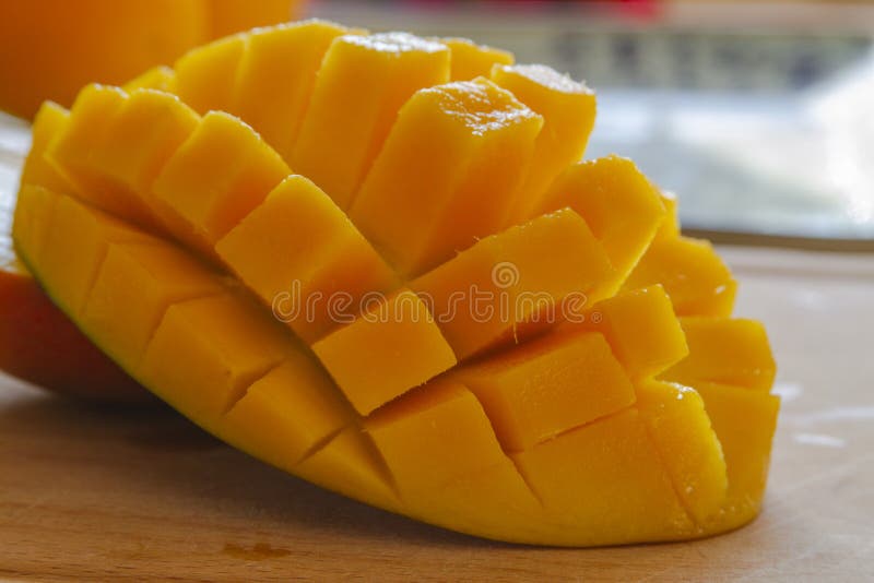 Haden Mango Cube Cut Green Red Color Close Up Stock Photos - Free ...