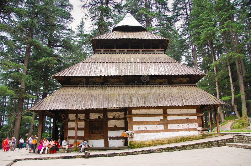 Hadimba Temple in Manali editorial photo. Image of footprint - 15288711