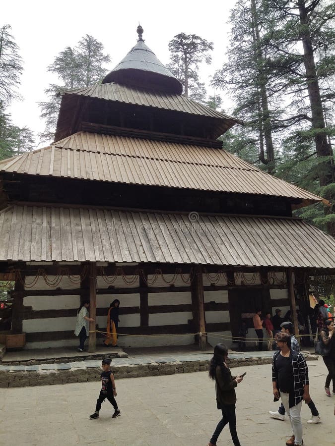 Hadimba Temple in Manali editorial photo. Image of footprint - 15288711