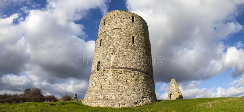 Hadleigh Castle in Essex stock photo. Image of european - 67012998