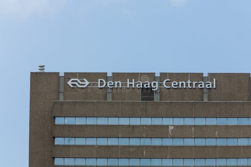 Hague Central Train Station Editorial Photography - Image of transport ...