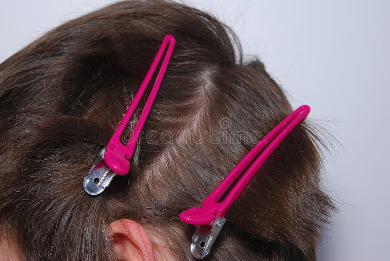 Normal Hair Part Width