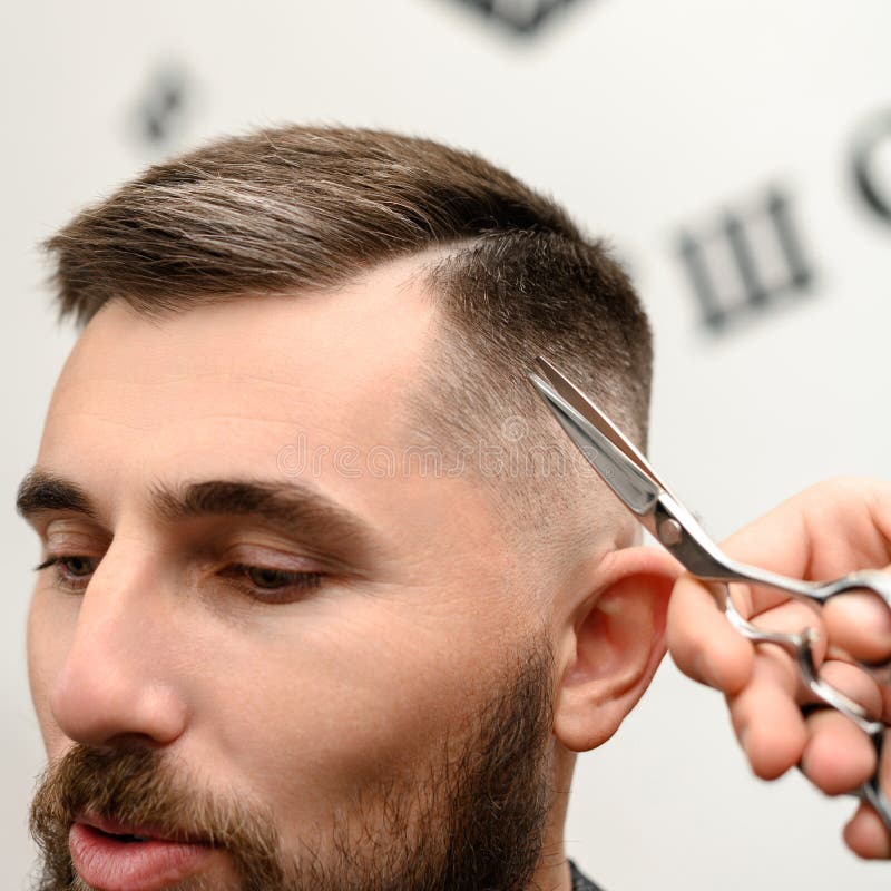 Haircut Alignment of the Contour of the Head with Scissors. Short ...