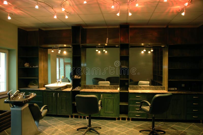 Hairdresser s studio stock image. Image of beauty, hair - 1027949
