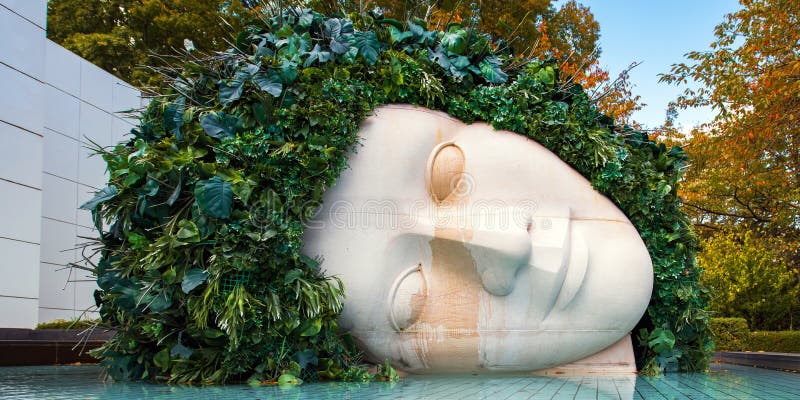HAKONE, JAPAN - NOVEMBER 5, 2017: Sculpture of the Head in the Open Air ...