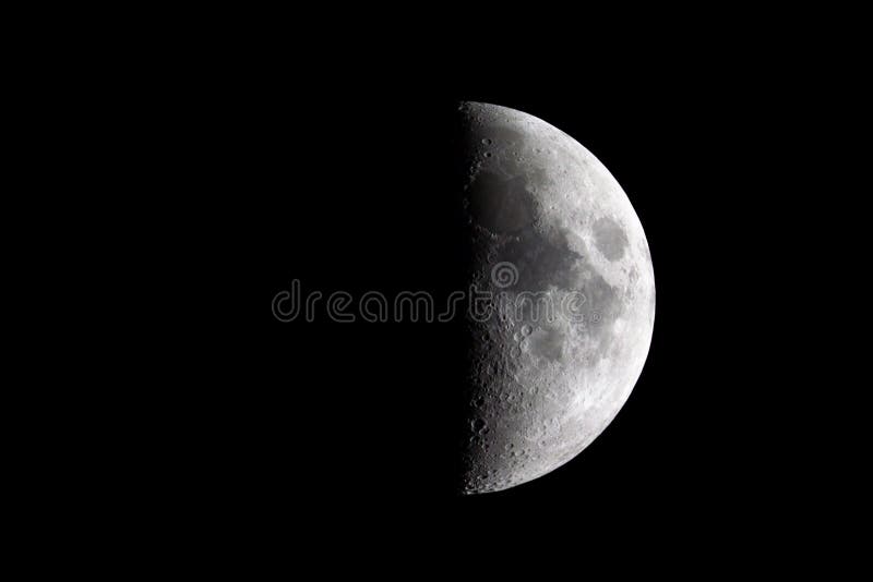 Halbmond stockbild. Bild von nacht, platz, astronomie - 28731393