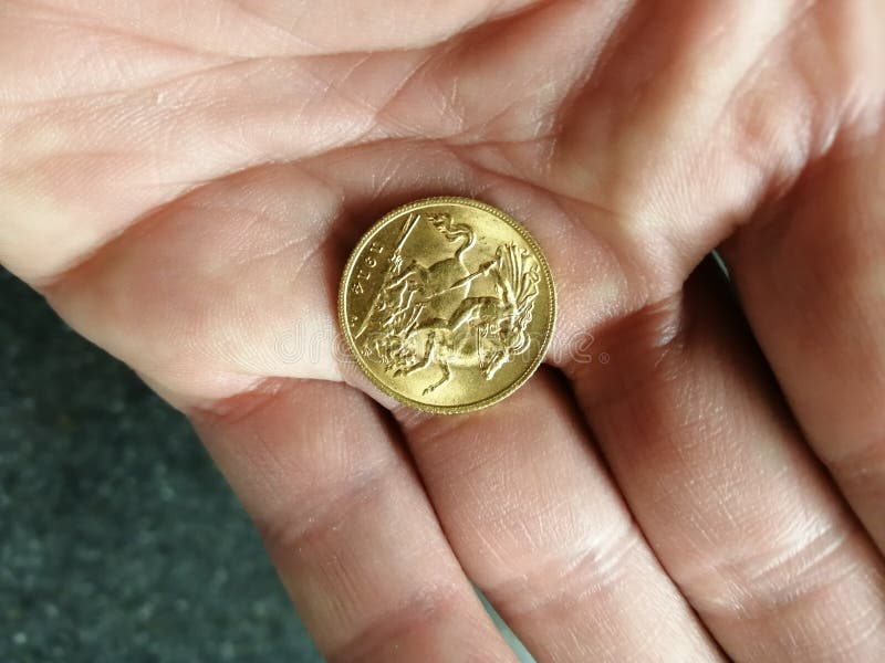 A half gold sovereign stock photo. Image of coins, money - 159636582