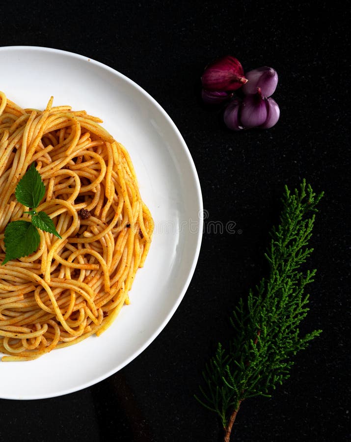 Half Shoot on Top Angle Simpel or Minimalis Spaghetti, Food from Italy ...