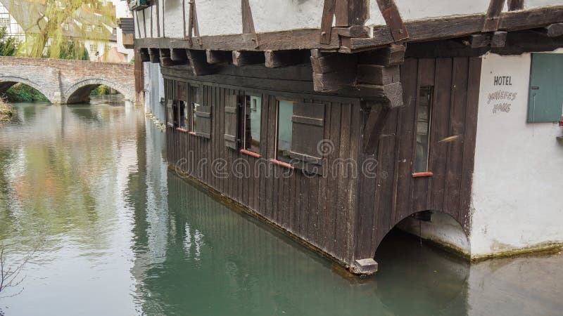 House built over a River. stock image. Image of england - 15116201
