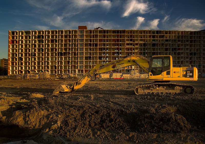 Half Torn Down Condemned Building Editorial Photo - Image of decay ...
