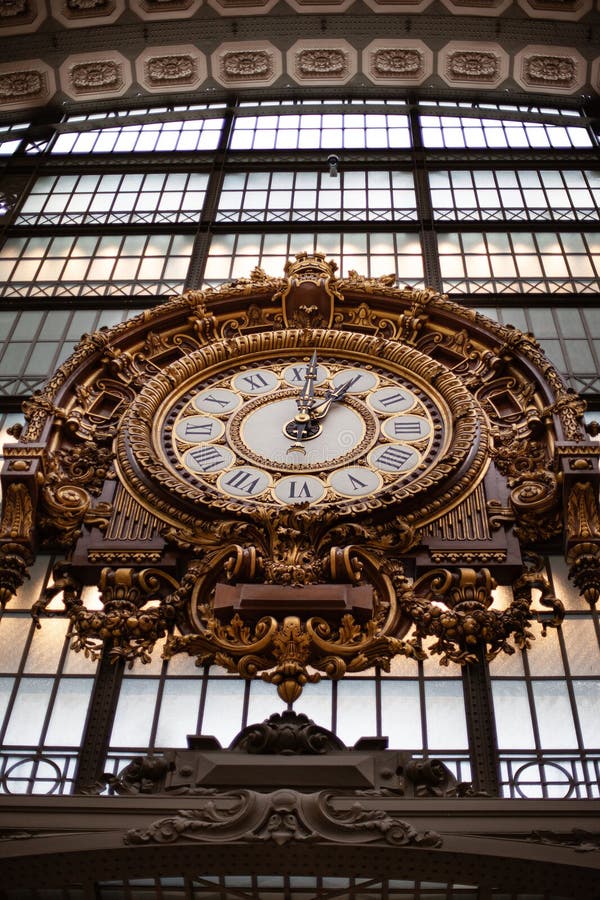 Hall of an Old Train Station in Paris Stock Photo - Image of numbers ...