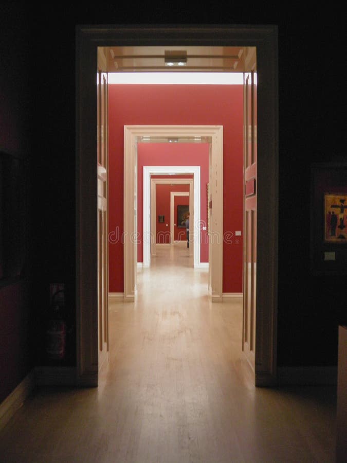 Hall of Doors in Alice in Wonderland Editorial Photo - Image of ...