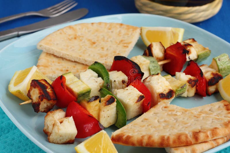 Pitta Bread Halloumi Cheese Vegetables Stock Photos - Free & Royalty ...
