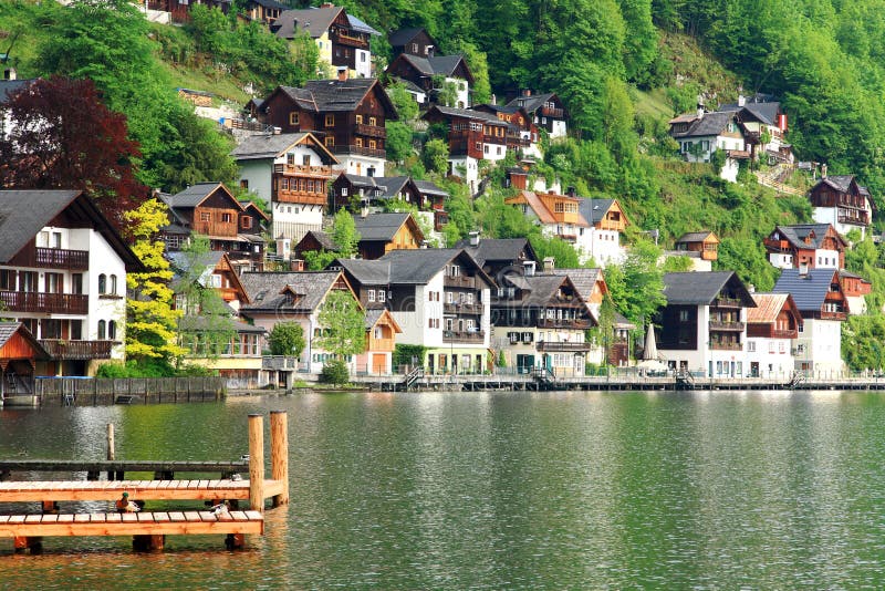 Szenische Ansichtskarteansicht Berühmten Hallstatt-Bergdorfes Mit ...