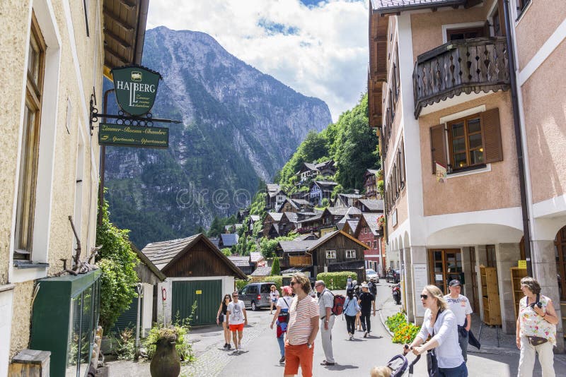 Hallstatt town editorial image. Image of house, scenic - 74580695