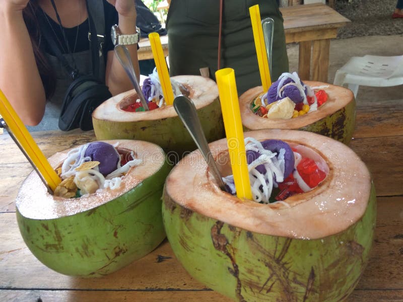 Halo-halo do coco foto de stock. Imagem de filipino, coco - 84160008