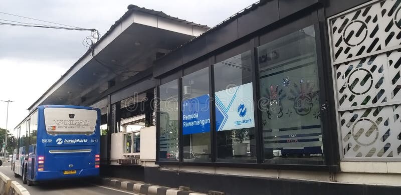 Halte Busway editorial stock image. Image of facade - 286754289