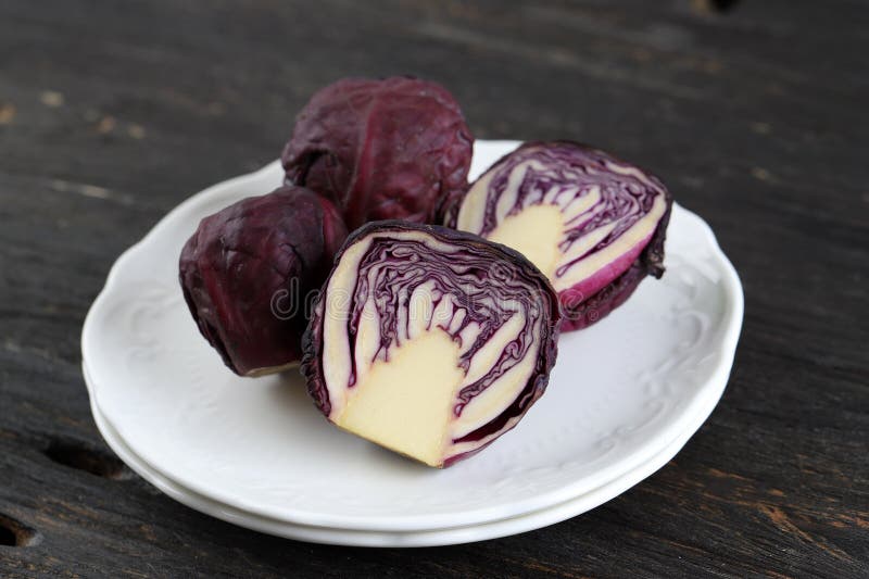 Halves Red Cabbage stock image. Image of harvest, space - 304304599