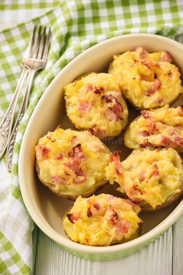 Cheese Jacket Potato with Side Salad Stock Image - Image of dairy ...
