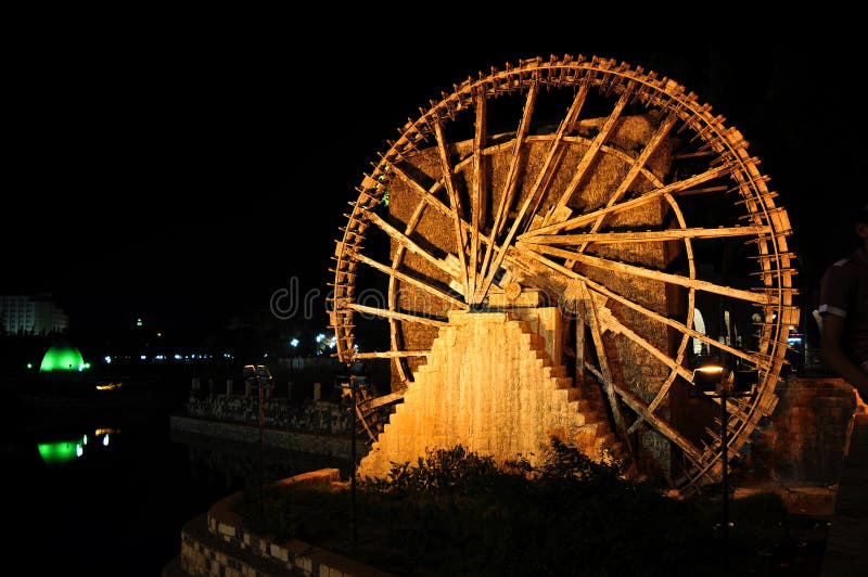 Water Wheel In Hama (Syria) Stock Image - Image of moist, medium: 20235745