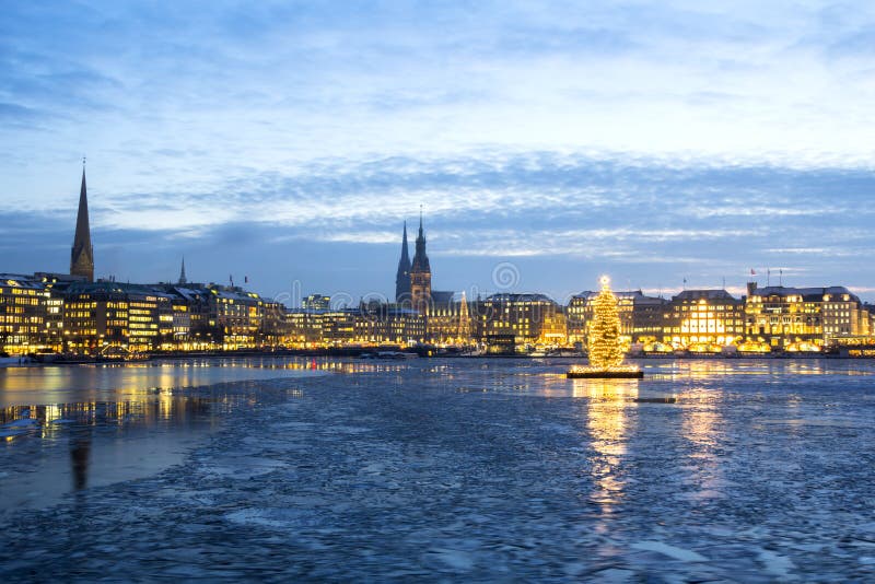 Hamburg Alster Lake at Christmas Stock Photo - Image of sunset, port ...