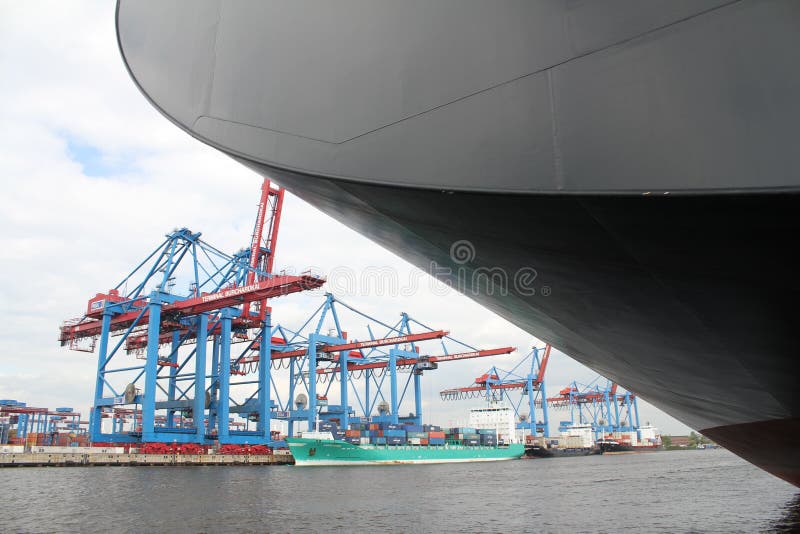Hamburg Harbor Container Ship Editorial Photo - Image of gantry ...