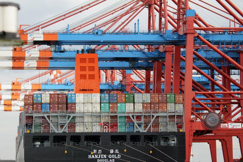 Hamburg Harbor Container Ship Editorial Photo - Image of industry ...
