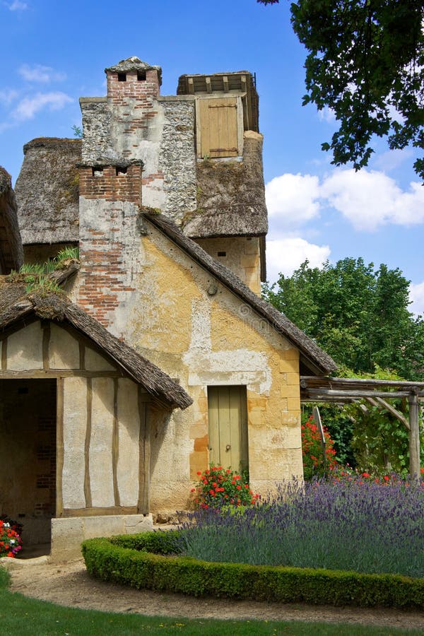 Hamet De Versalles De La Reina Imagen de archivo - Imagen de rural ...