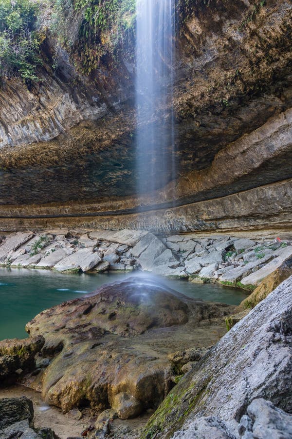 Waterfall at Hamilton Pool stock photo. Image of formations - 79652128