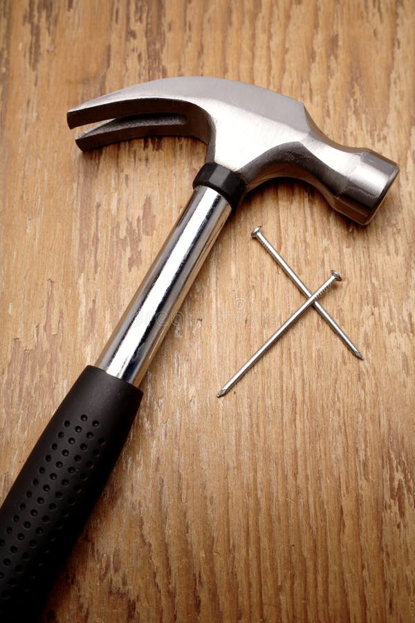 Hammaren spikar fotografering för bildbyråer. Bild av hammare - 4082555