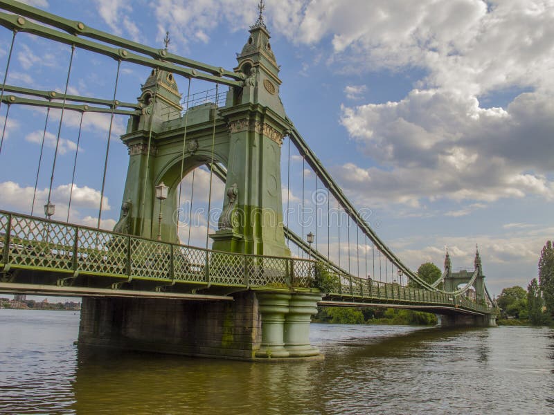 Hammersmith bridge stock photo. Image of boat, hammersmith - 8355288