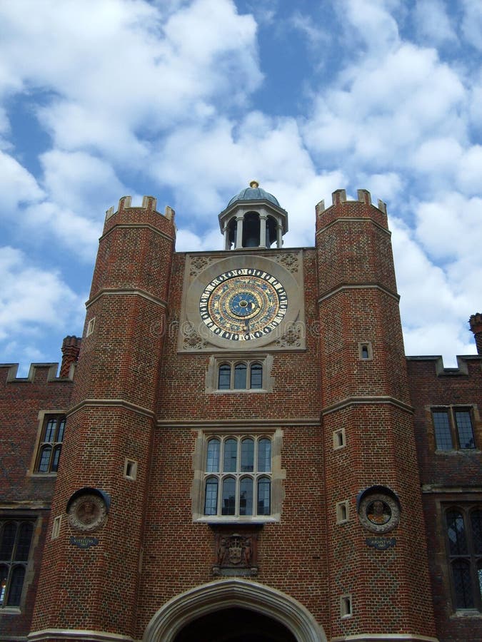 Hampton Court Palace Astronomical Clock Stock Photo - Image of palace ...
