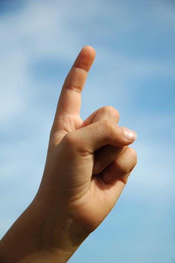 Hand twee vingers stock afbeelding. Image of wapen, vuist - 1103495