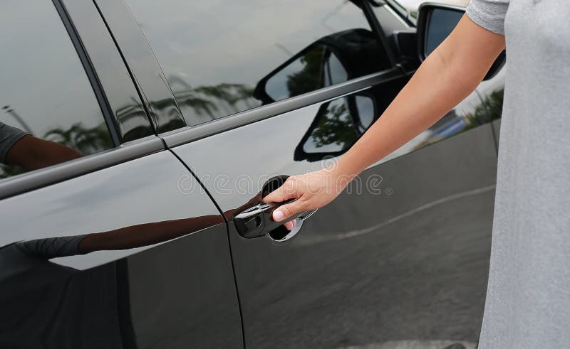 Open autodeur stock foto. Afbeelding bestaande uit zwart - 19192278