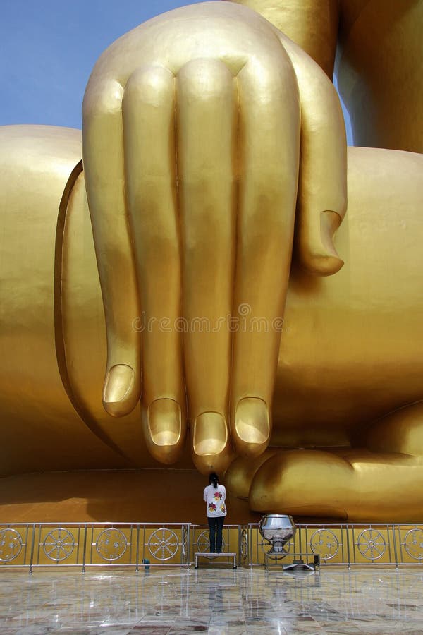 Hand of buddha editorial stock photo. Image of pray, amazing - 47343273