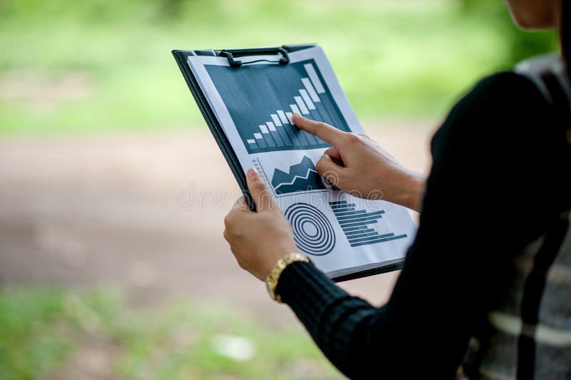 Business Chart of Successful Businessmen in Online Business Business ...