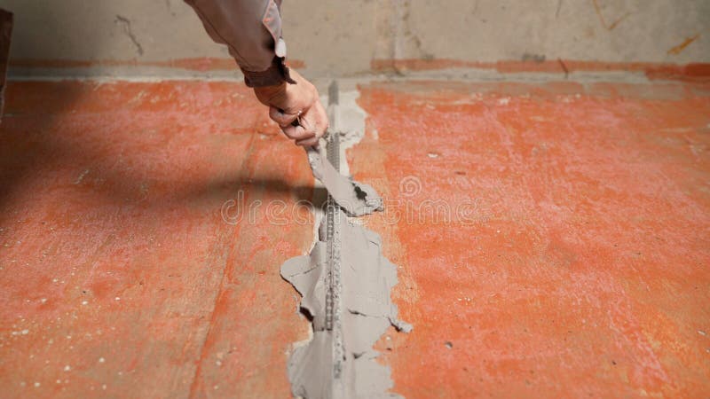 Metal Guides for Wall Plastering, Installation of Metal Beacons on the ...