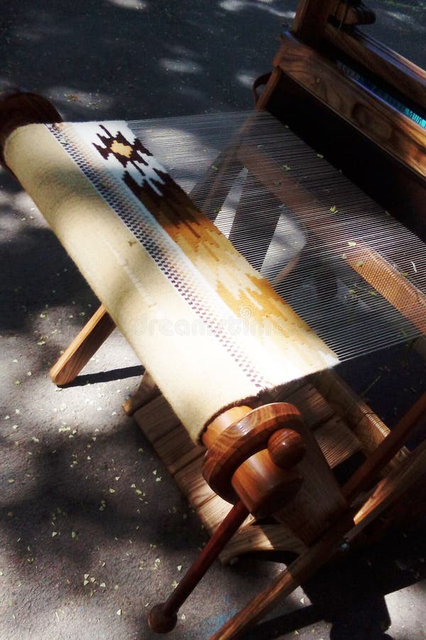 Carpet weaving loom stock image. Image of material, weave - 2947293