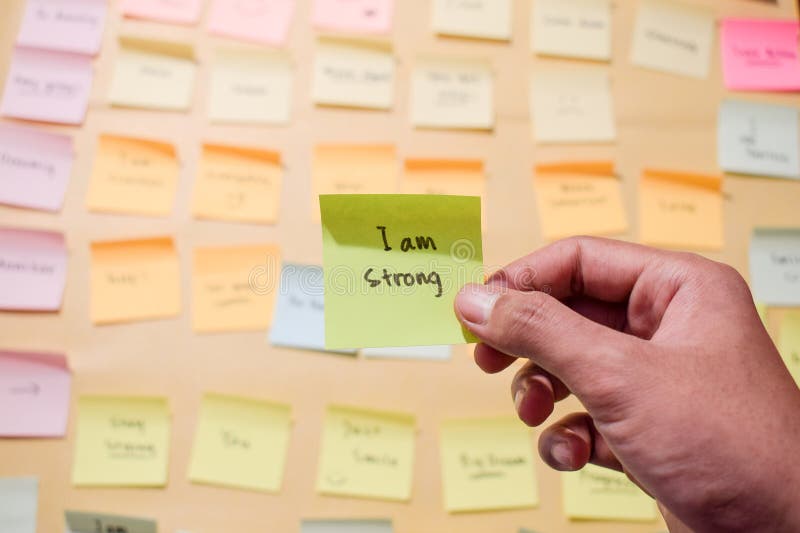 Hand Hold Sticky Notes with Words I am Strong, Motivational Words for ...