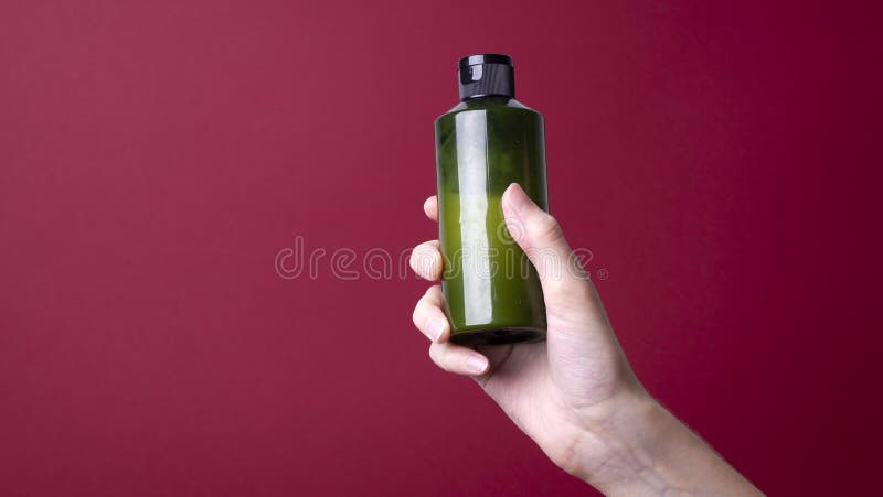 379 Woman Holding Hand Blank Bottle Shampoo Stock Photos - Free ...