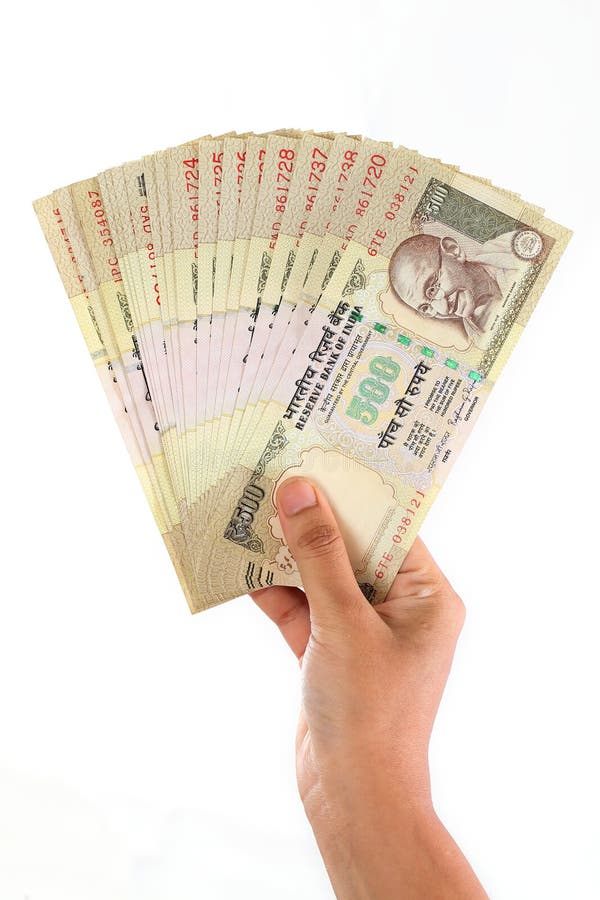Hand Holding Indian Five Hundred Rupee Notes Stock Photo - Image of ...