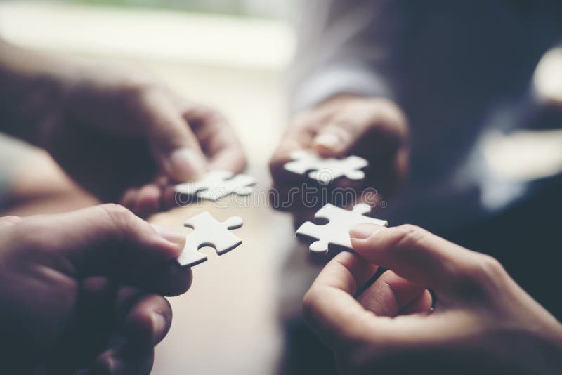 Hand Holding Jigsaw Puzzles, Business Partnership Stock Image - Image ...