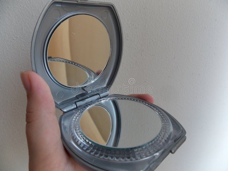 Shell Pocket Mirror Stock Photos - Free & Royalty-Free Stock Photos ...