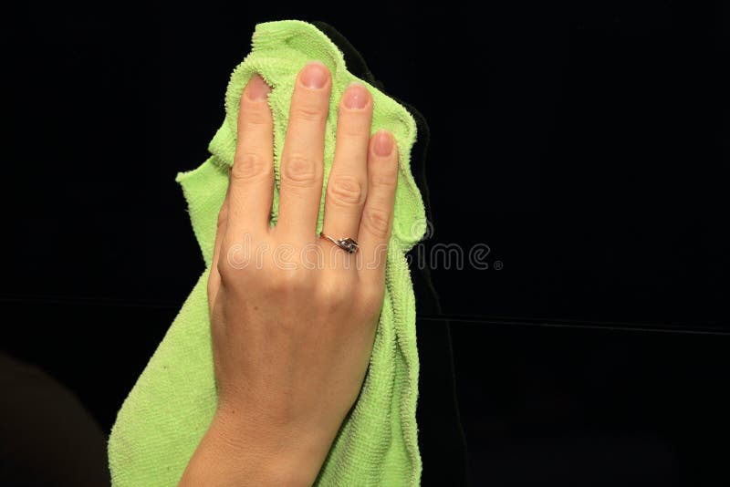 Hand Clean Rag Stock Photos - Download 9,153 Royalty Free Photos