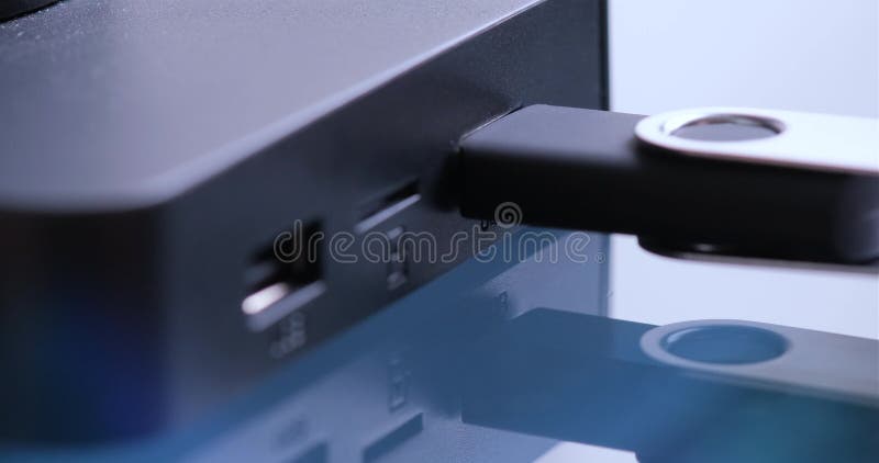 Hand Holding USB Flash To Connect or Disconnect To Device. Stock ...