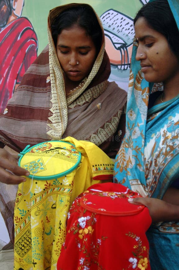 Hand knitted garments editorial image. Image of knit - 20680185